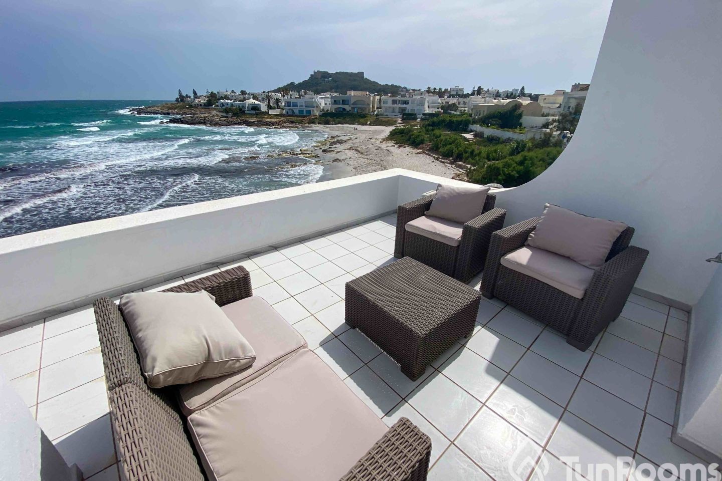 Dar Lila "Pieds dans l'eau @ El Fatha" in Kelibia